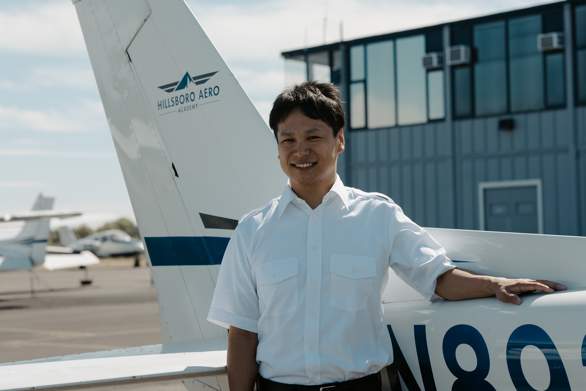 Navigating Flight Training Costs: Scholarships and Financing Options