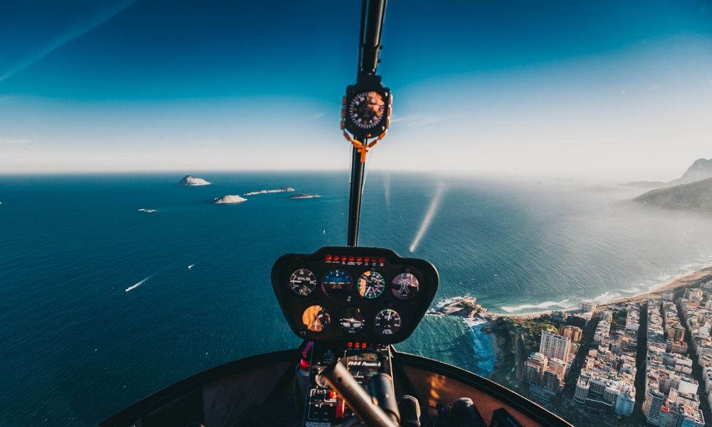 World’s Coolest Helicopter Rides - Hillsboro Aero Academy